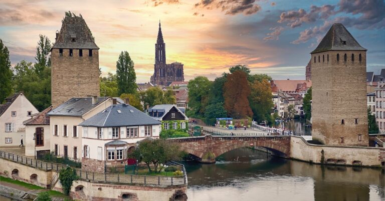 Guide pratique pour découvrir Strasbourg et son Eurométropole ...